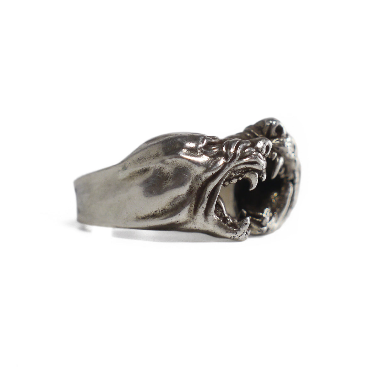 Dog Fight Ring | The Winter House Ltd.
